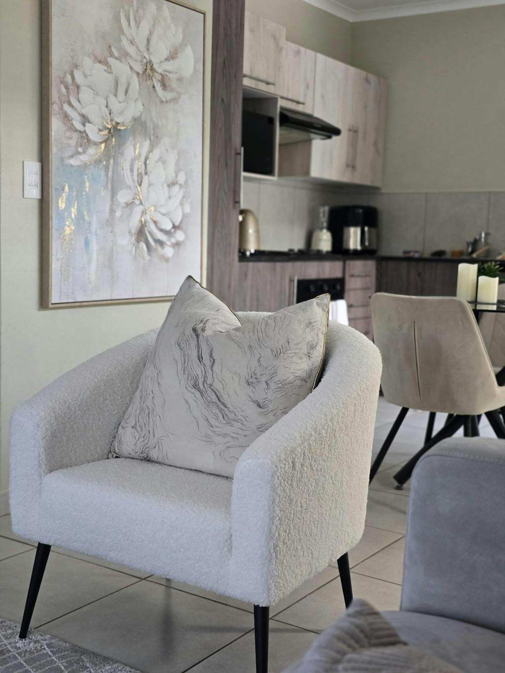 Decofurn | Colt Fleece Chair – Decofurn Furniture