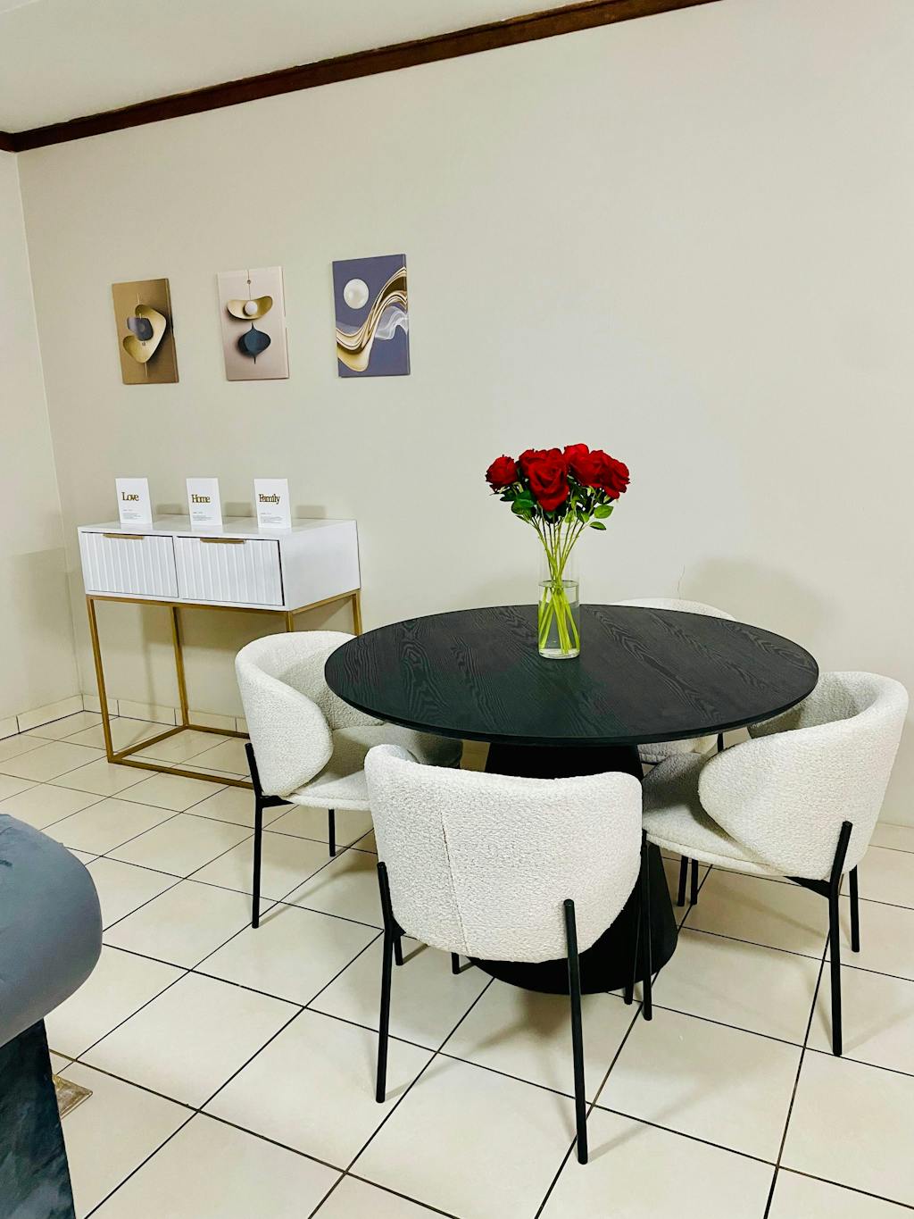 Decofurn | Phoebe Fabric Dining Chair – Decofurn Furniture