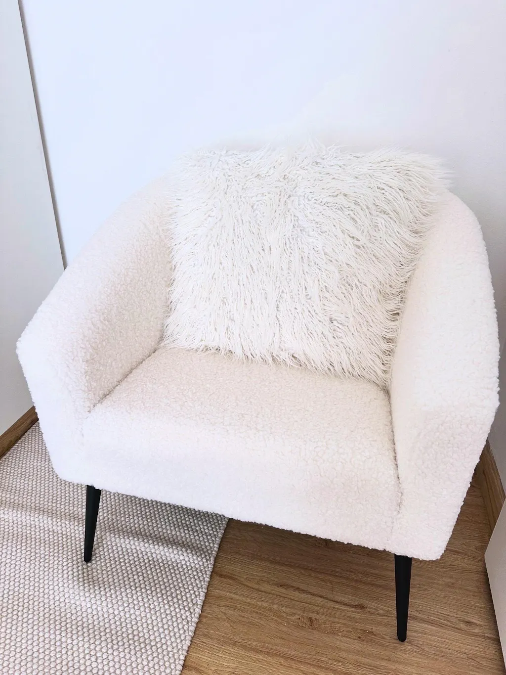 Decofurn | Colt Fleece Chair – Decofurn Furniture