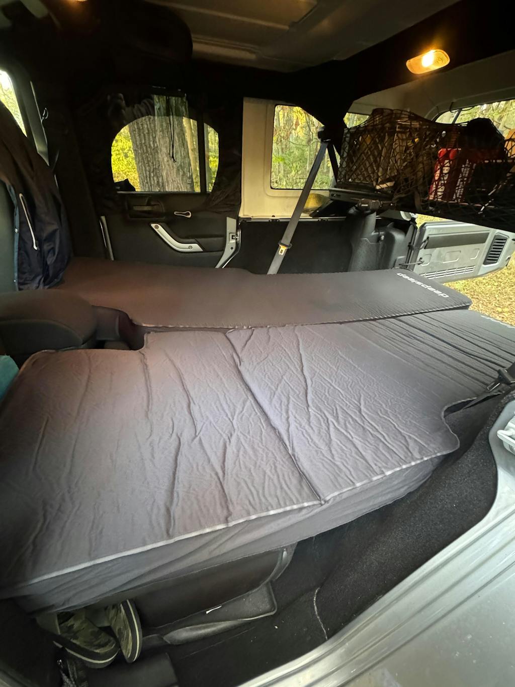 Shop 4Runner Mattress: Deepsleep 4Runner Foam + Air Mattress Bed ...