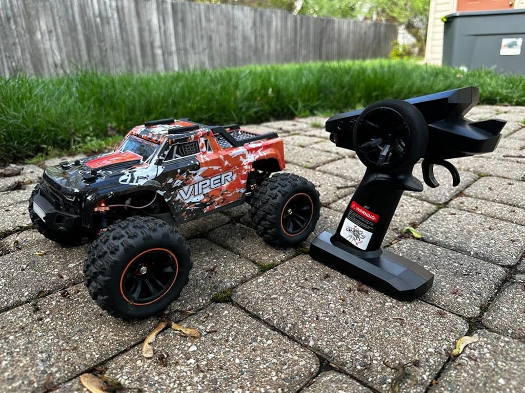 DEERC H16R Brushless Fast RC Cars,1:16 52KM/H High Speed Remote Contro