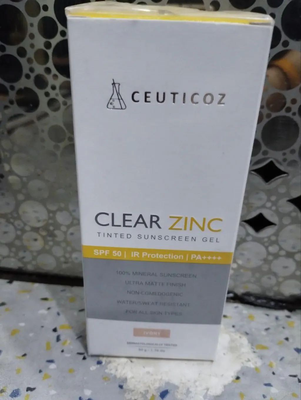 Ceuticoz Clear Zinc Tinted Sunscreen gel, Ivory – DelMeds.com