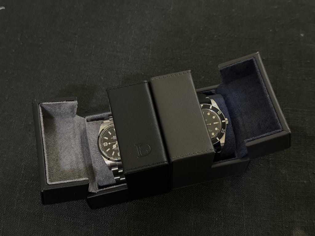 Snap Box - Black & Grey – Delugs