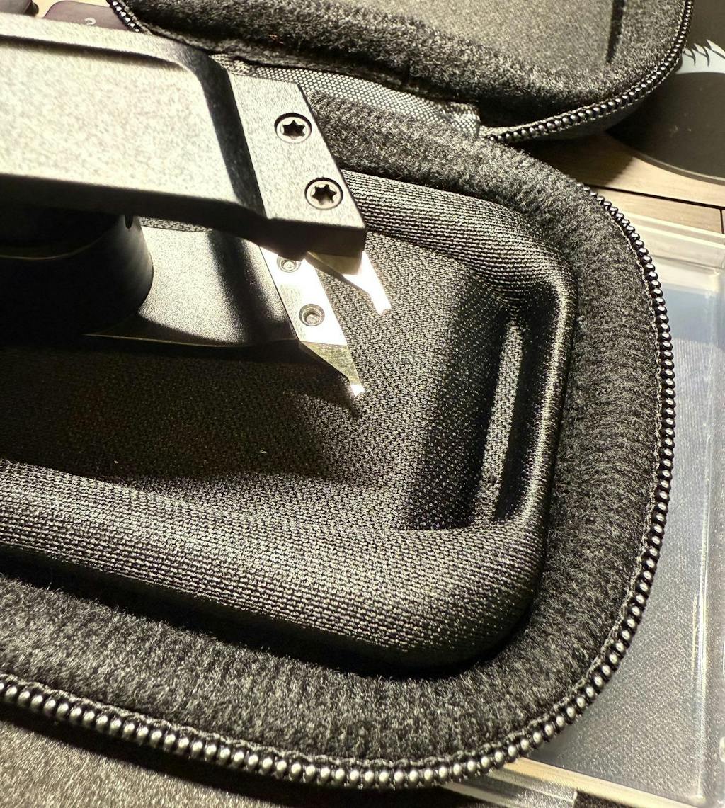 Bracelet Removal Tool – Delugs