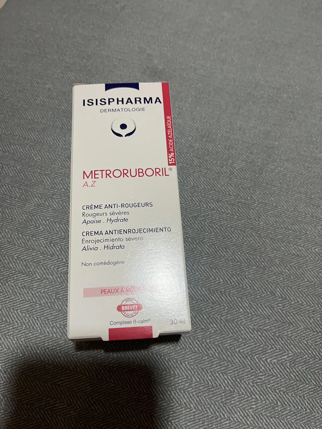 Isispharma Ruboril Metroruboril AZ 15% Menos rojeces 30 ml – Dermaexpress