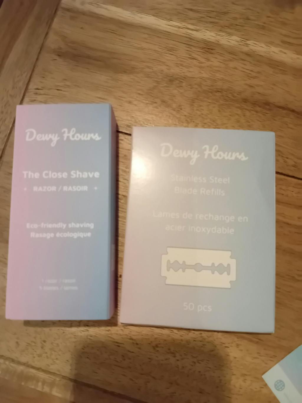 The Close Shave Razor – Dewy Hours