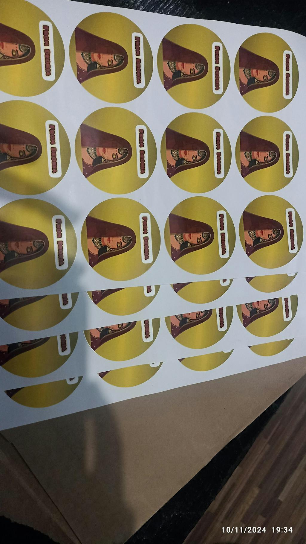 Custom round Transparent Stickers Printing | custom Circle sticker ...