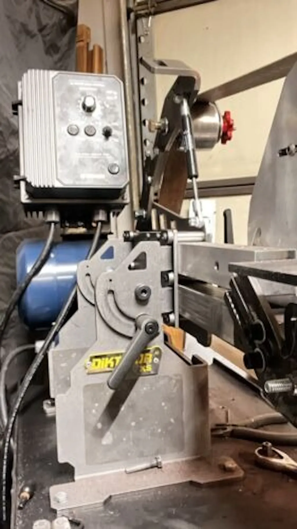 Diktator XS Tilting 2x72 Belt Grinder Chassis Kit – Diktator Grinders