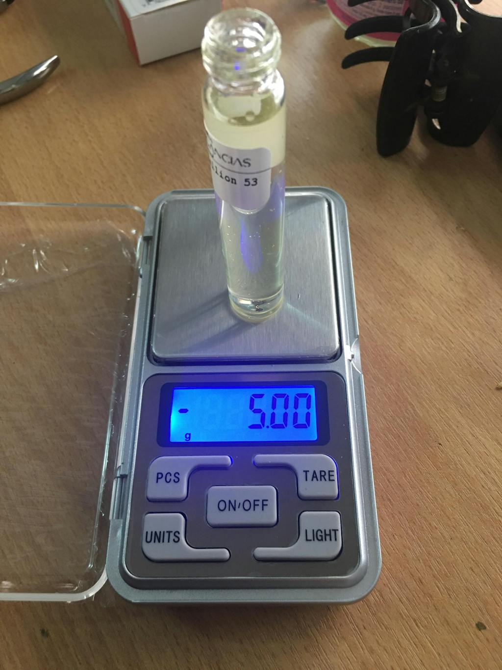 Emper Stallion 53 – Disfragancias