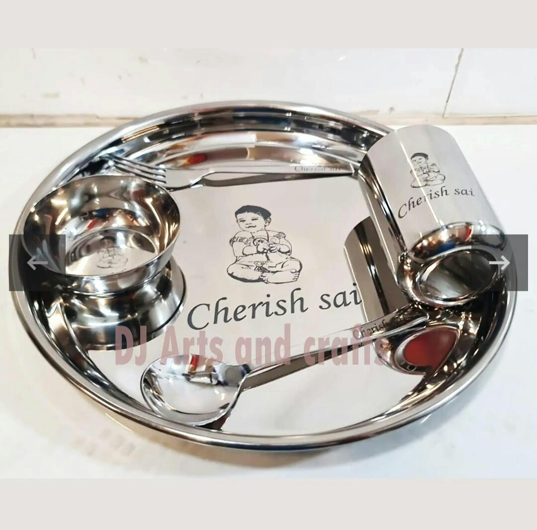 Round Thali set with Photo – DJ Arts And Crafts