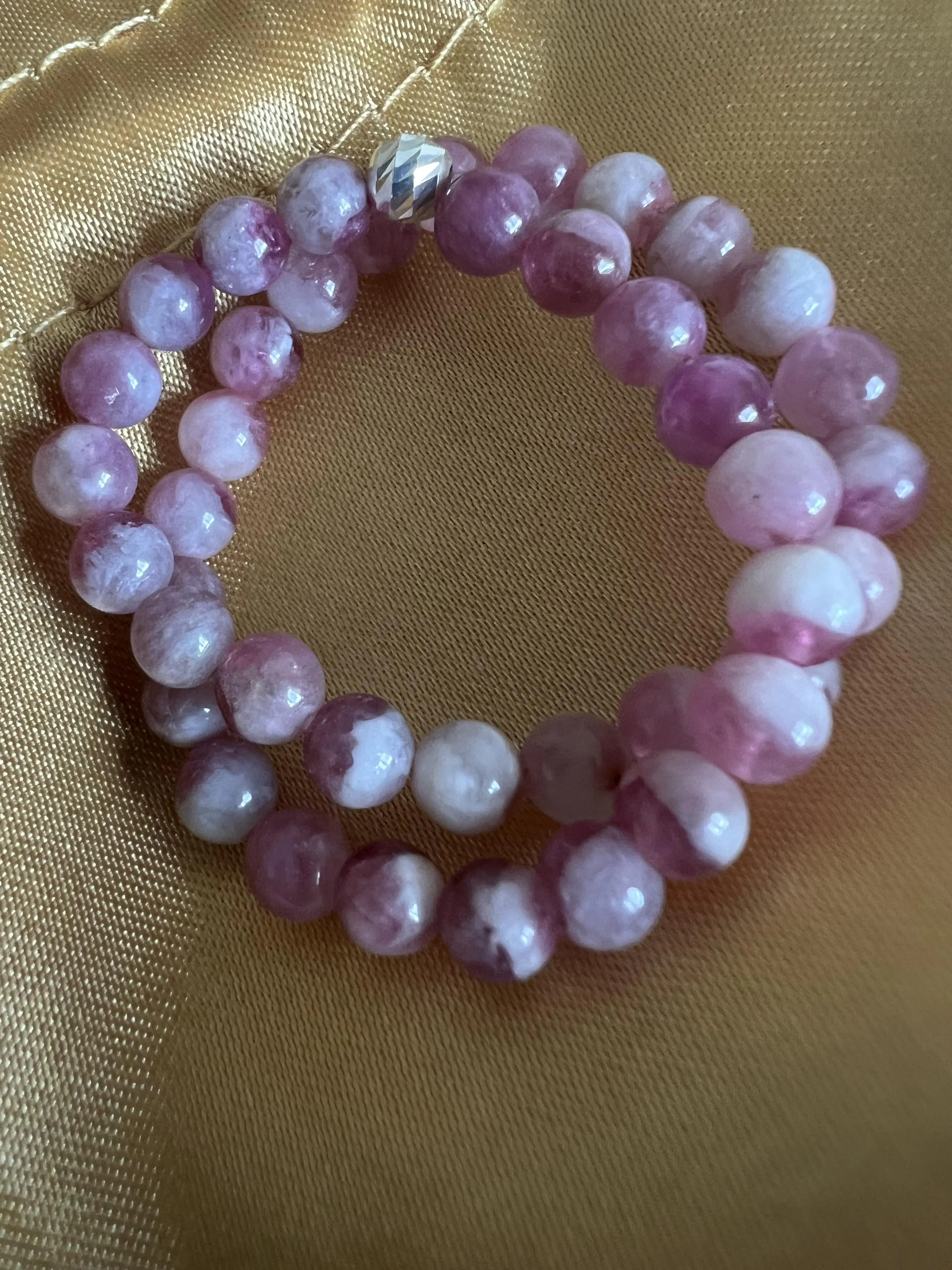 Lava Stone Meaning, Benefits and Healing Properties – Djuna Studios
