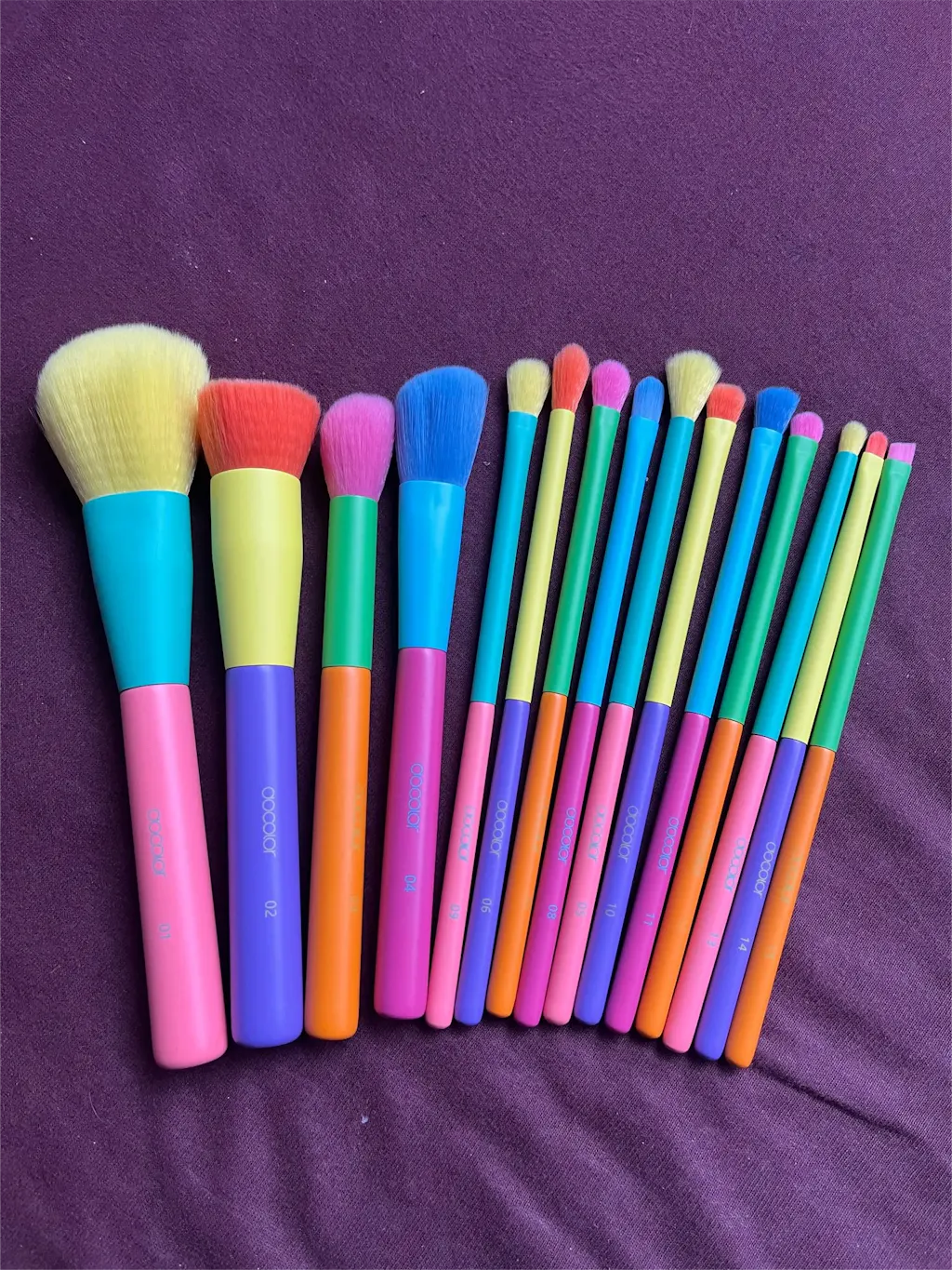 Docolor Cosmetics - makeup brushes - Dream of color makeup brush set ...