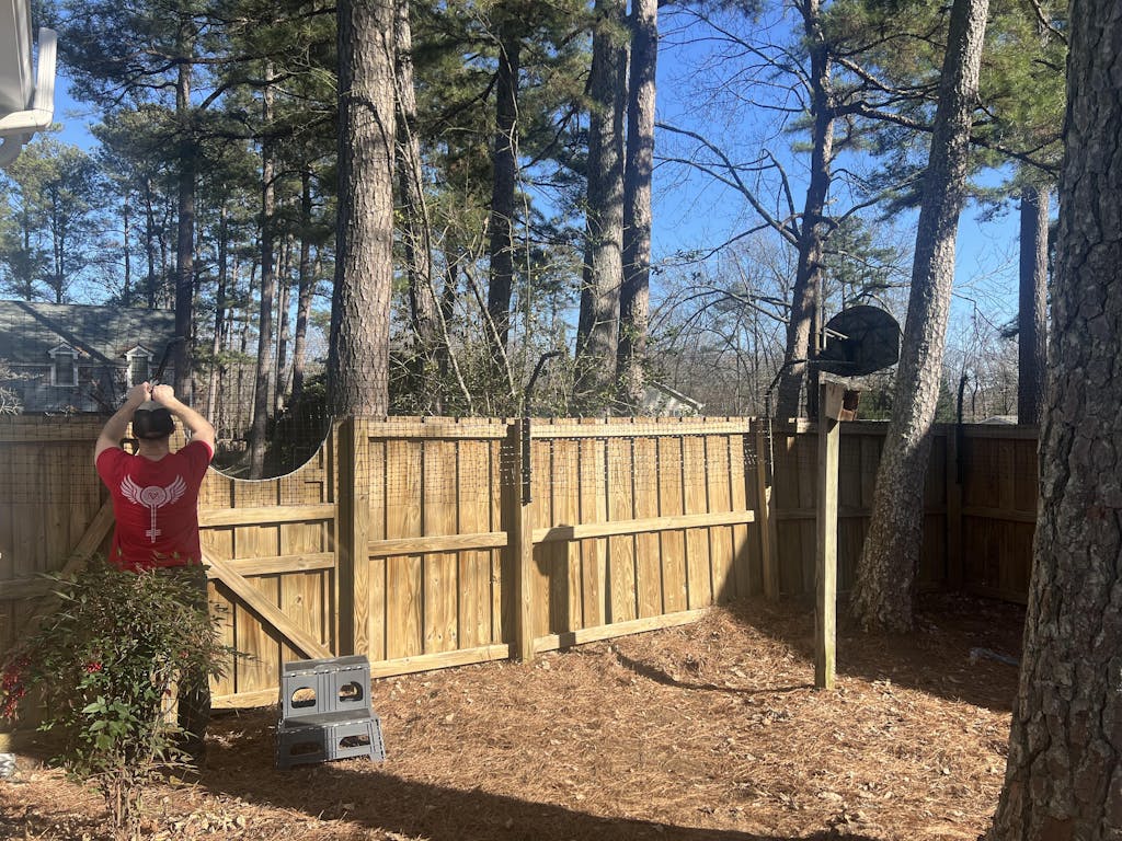 DIY Curved Dog Proof Fence Topper For Houdini Dogs | Dog Proofer