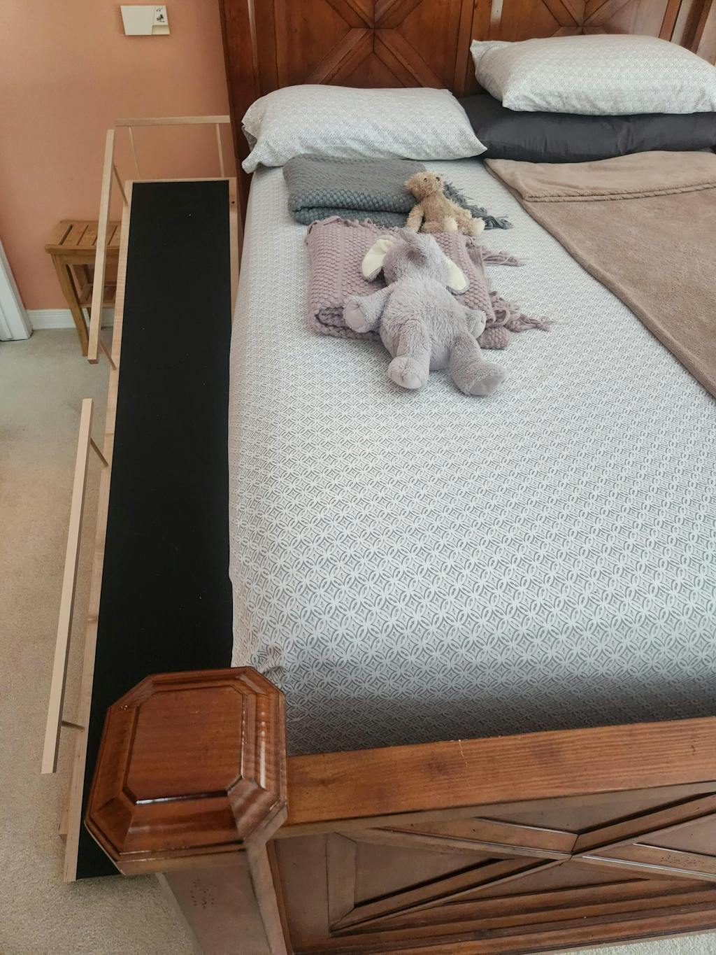 Dog Ramp for Couch with Optional Safety Rails - by DoggoRamps™