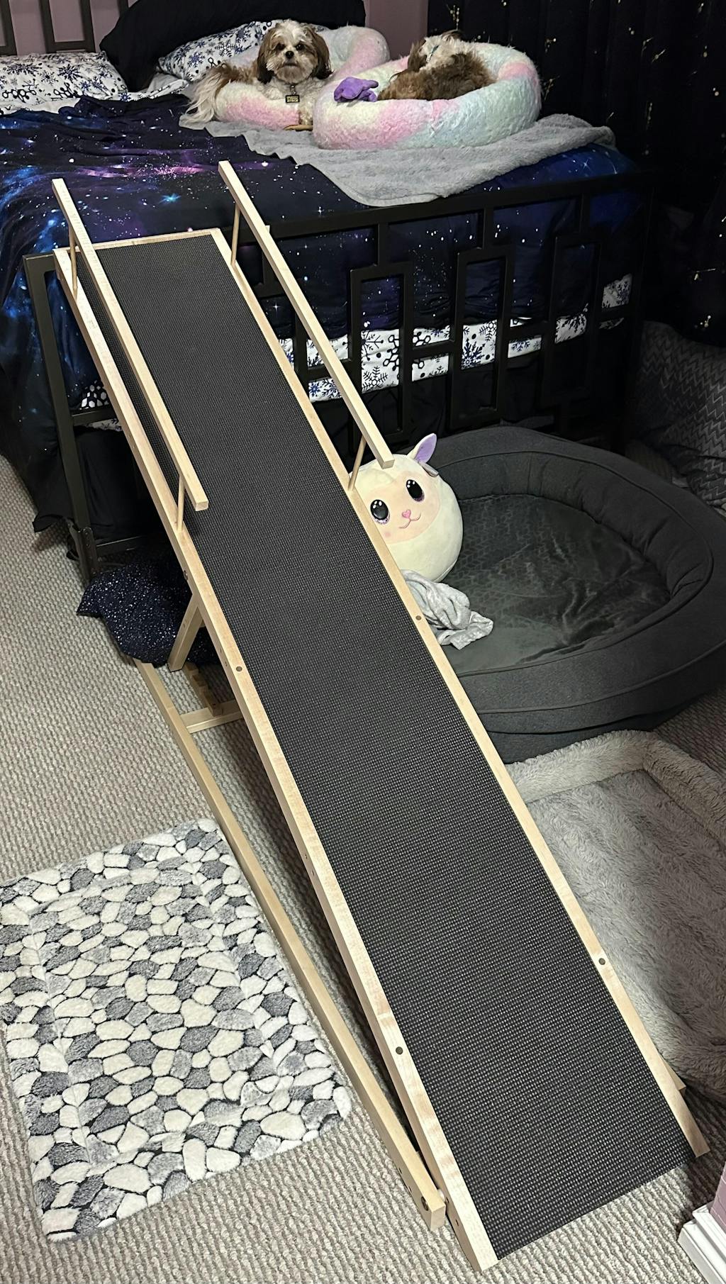 The Small Dog Ramp for Beds, by DoggoRamps™