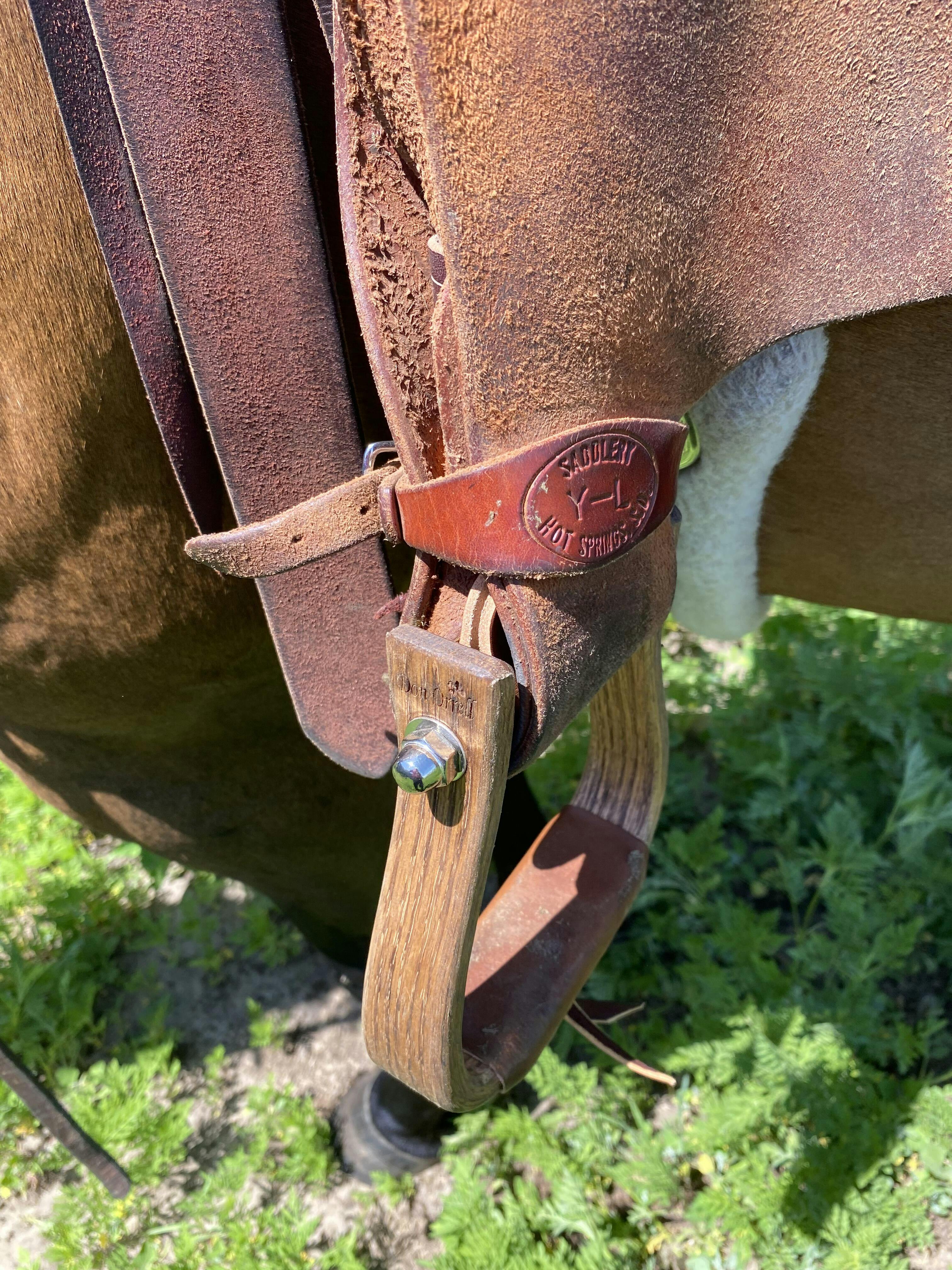 Flat Bottom Stirrups | Custom Wood Stirrups For Western Saddles – Don ...