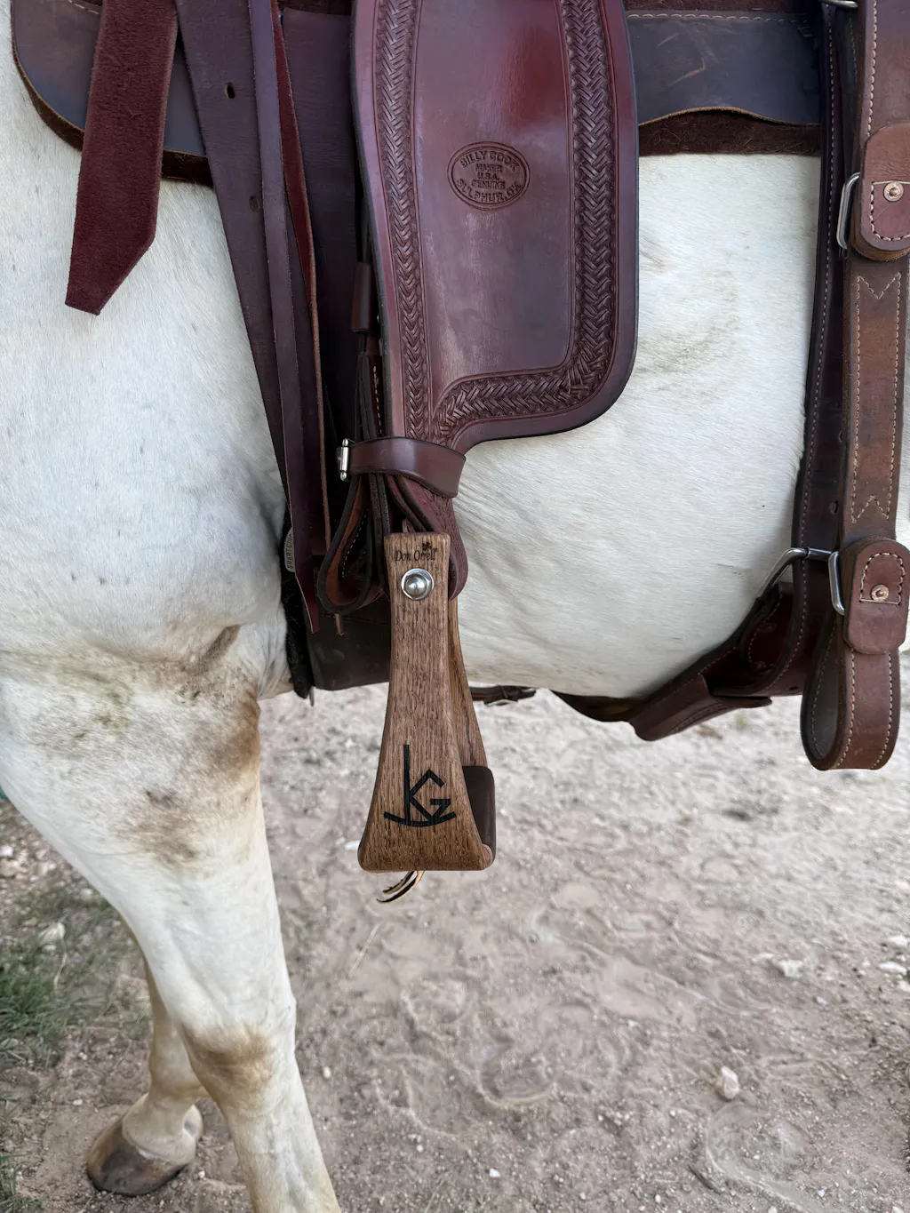 Flat Bottom Stirrups | Custom Wood Stirrups For Western Saddles – Don ...
