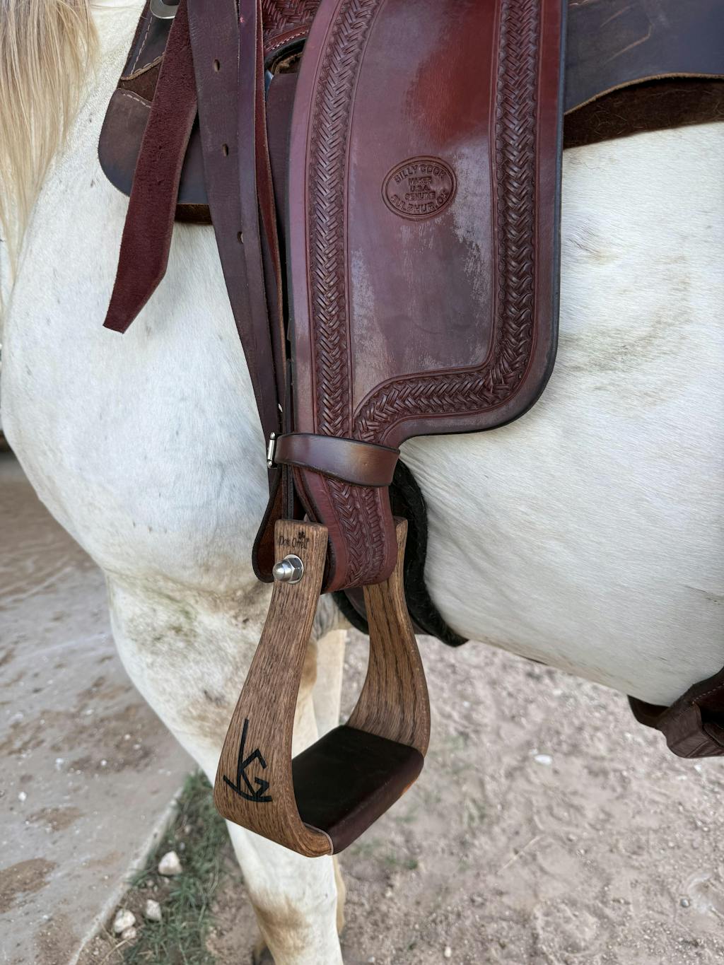 Flat Bottom Stirrups | Custom Wood Stirrups For Western Saddles – Don ...