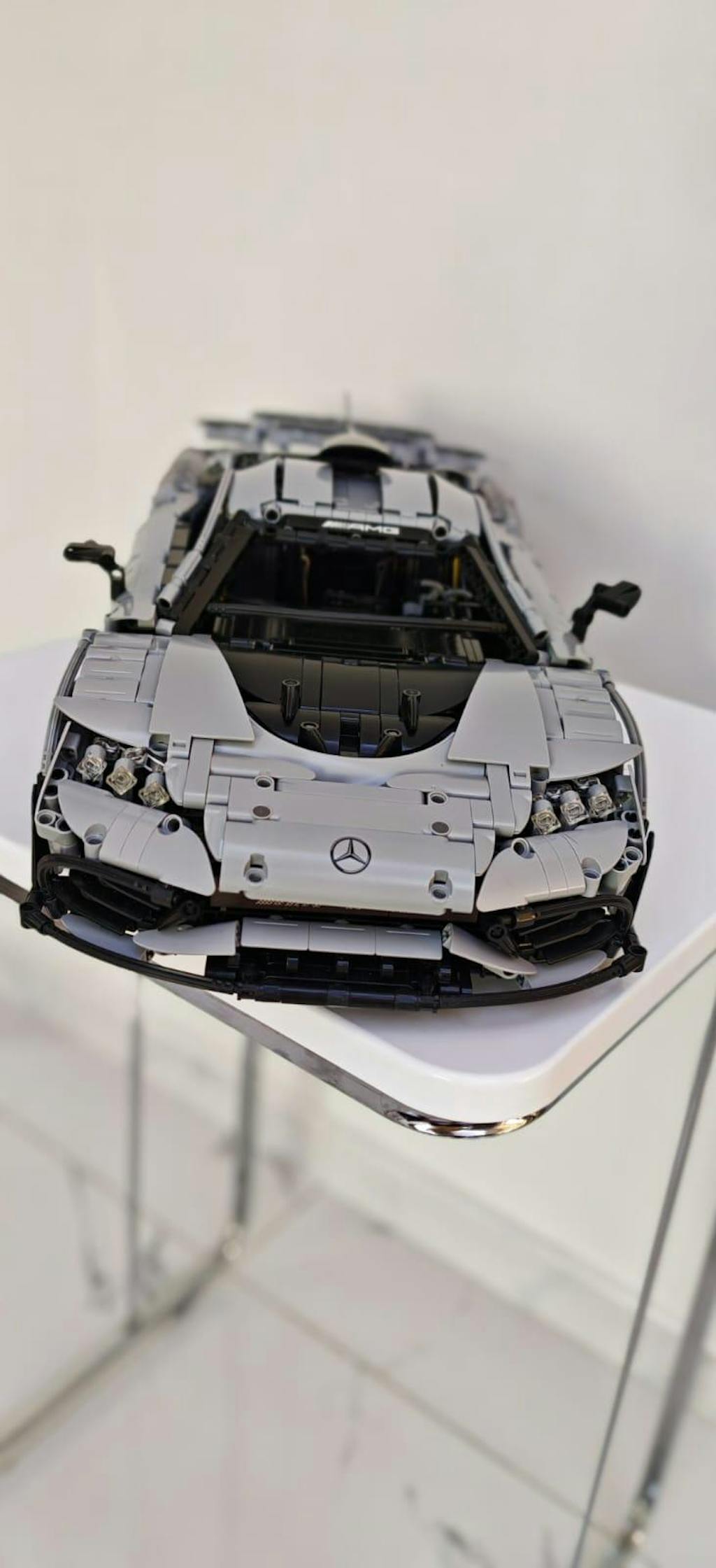 CaDA Master 1:8 Mercedes-AMG ONE C61503W – Doublee_CaDA
