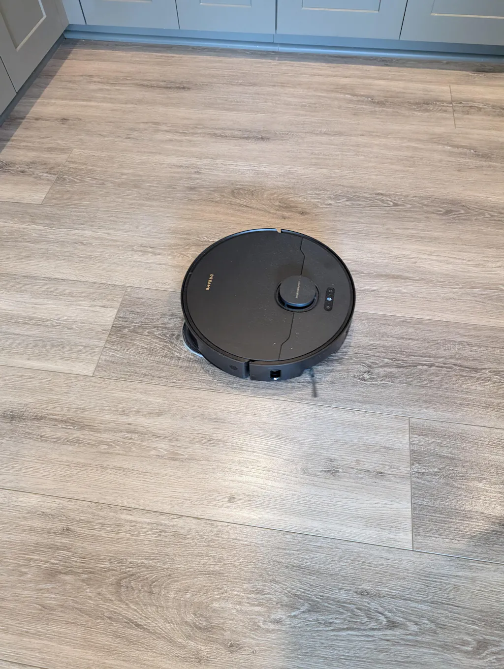 Dreame X40 Ultra Robot Vacuum | 12,000Pa Suction, Smart Mop & Auto Clean