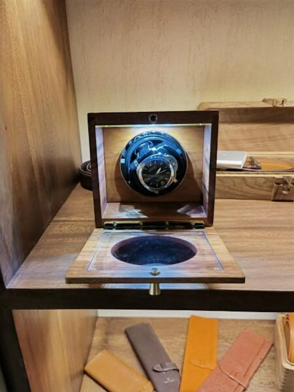 Single Wood Watch Winders For Automatic Watches - Winder for Rolex ...