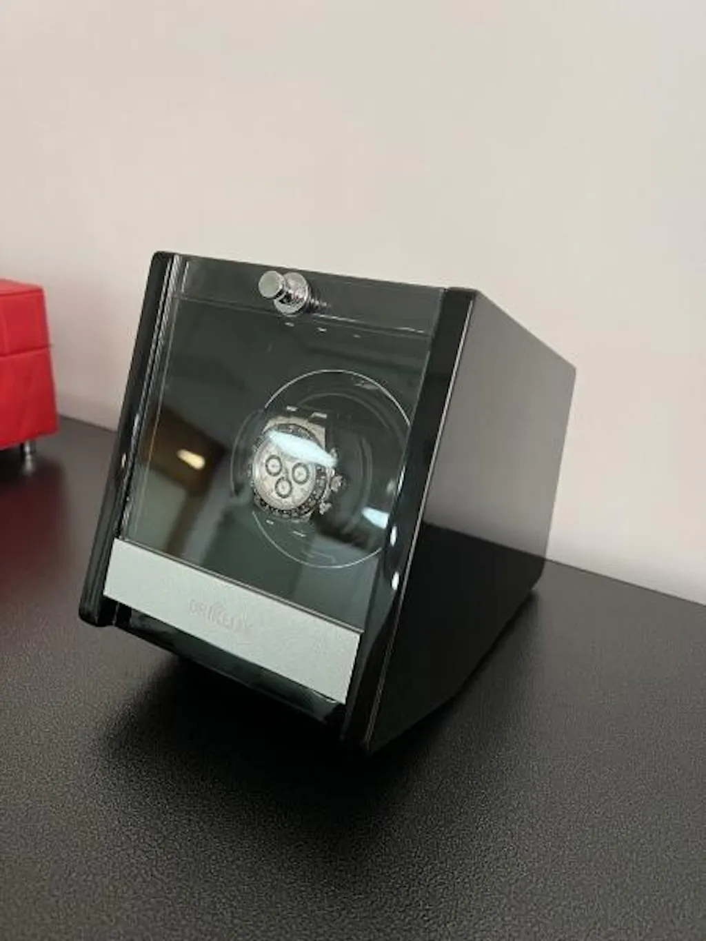 Compact and Stylish Single Watch Winder – Driklux