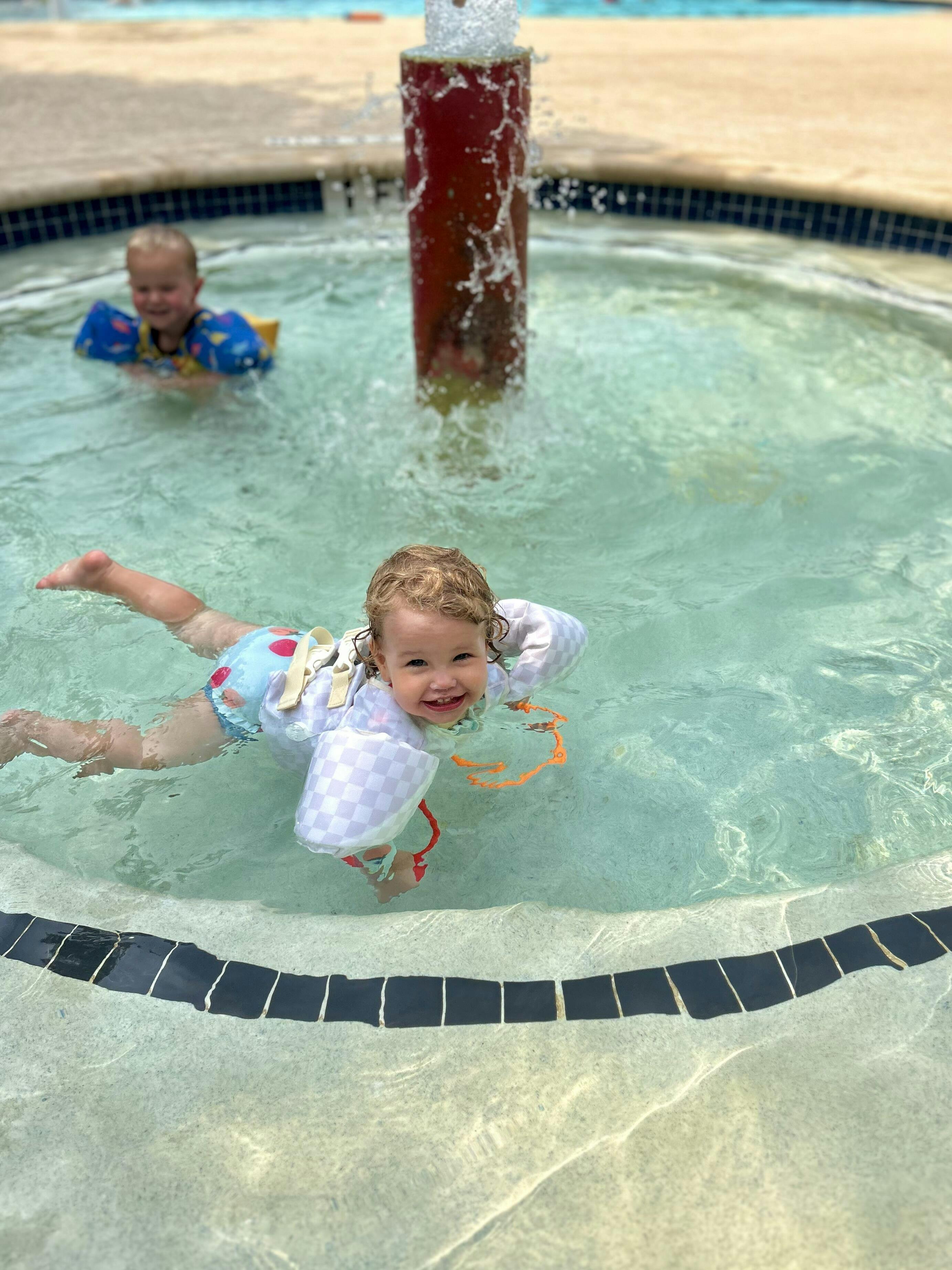 Neutral Checkered Kids Float