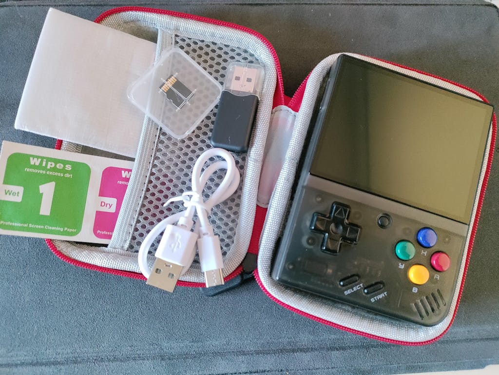 Miyoo Mini Plus+ handheld gaming console