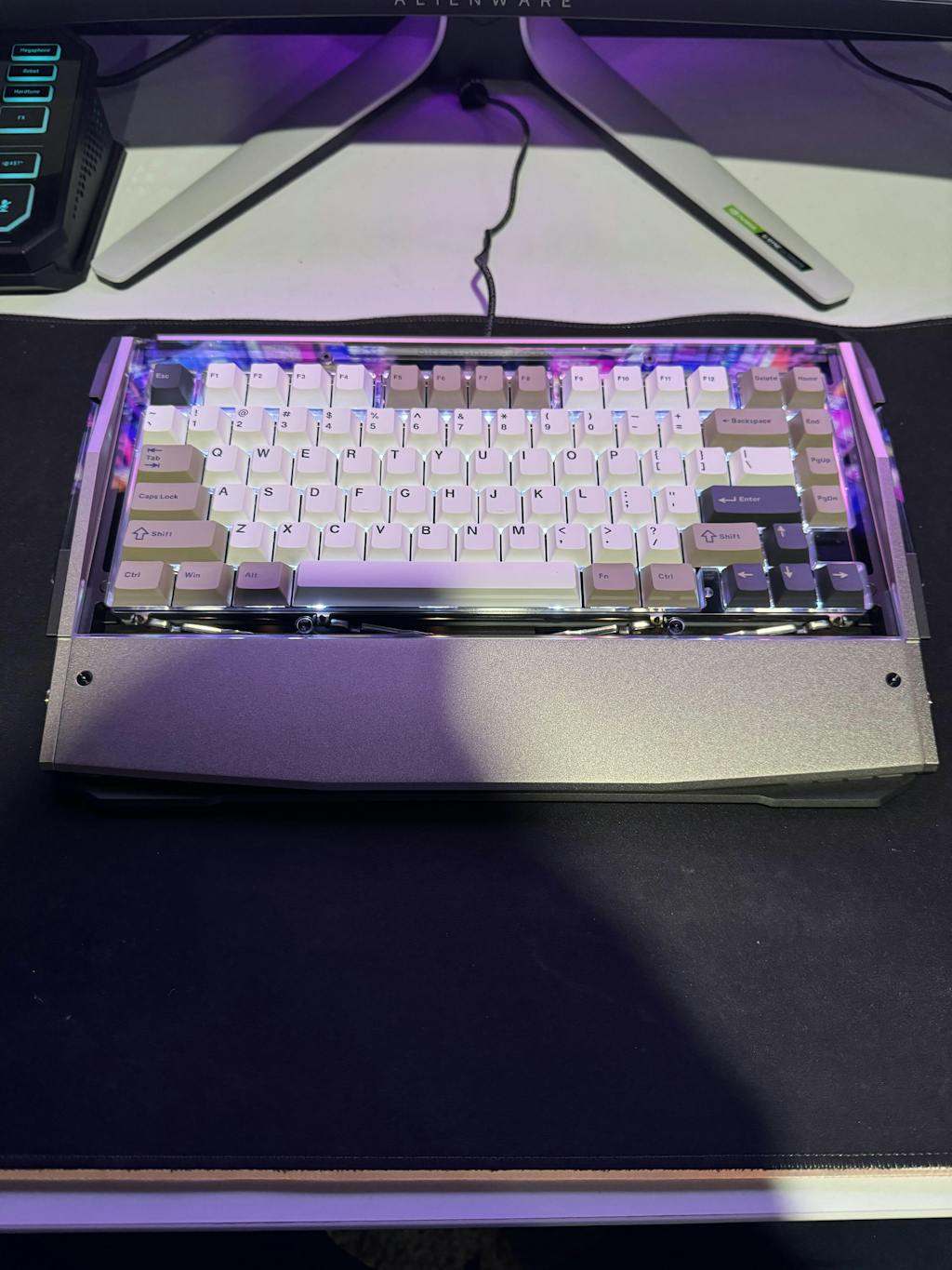 Dry Studio Black Diamond 75 Custom Gaming Keyboard