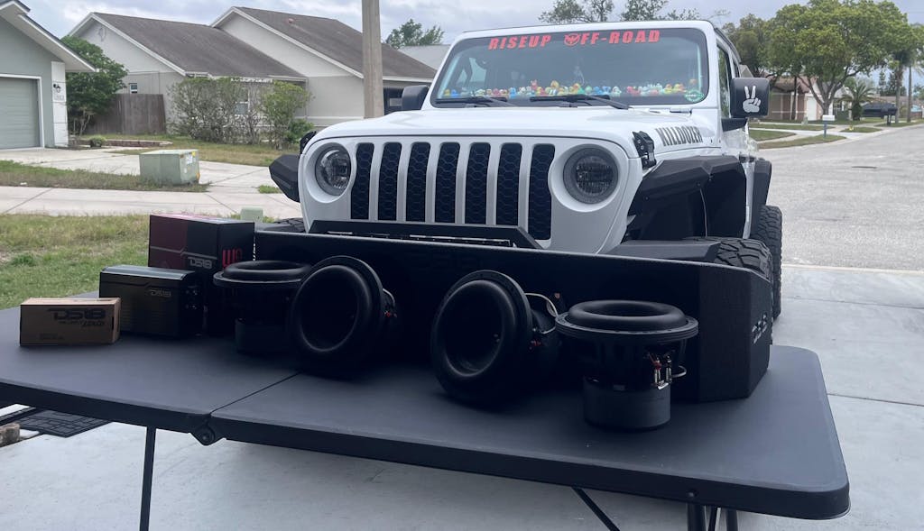 Jeep JL/JLU,JT Overhead Bar System Fits 4 X 8" Speakers (Not Included)