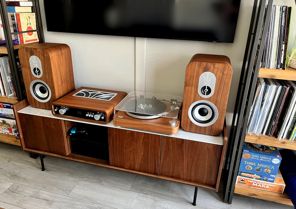 The Stereo System Bundle – Dum Audio