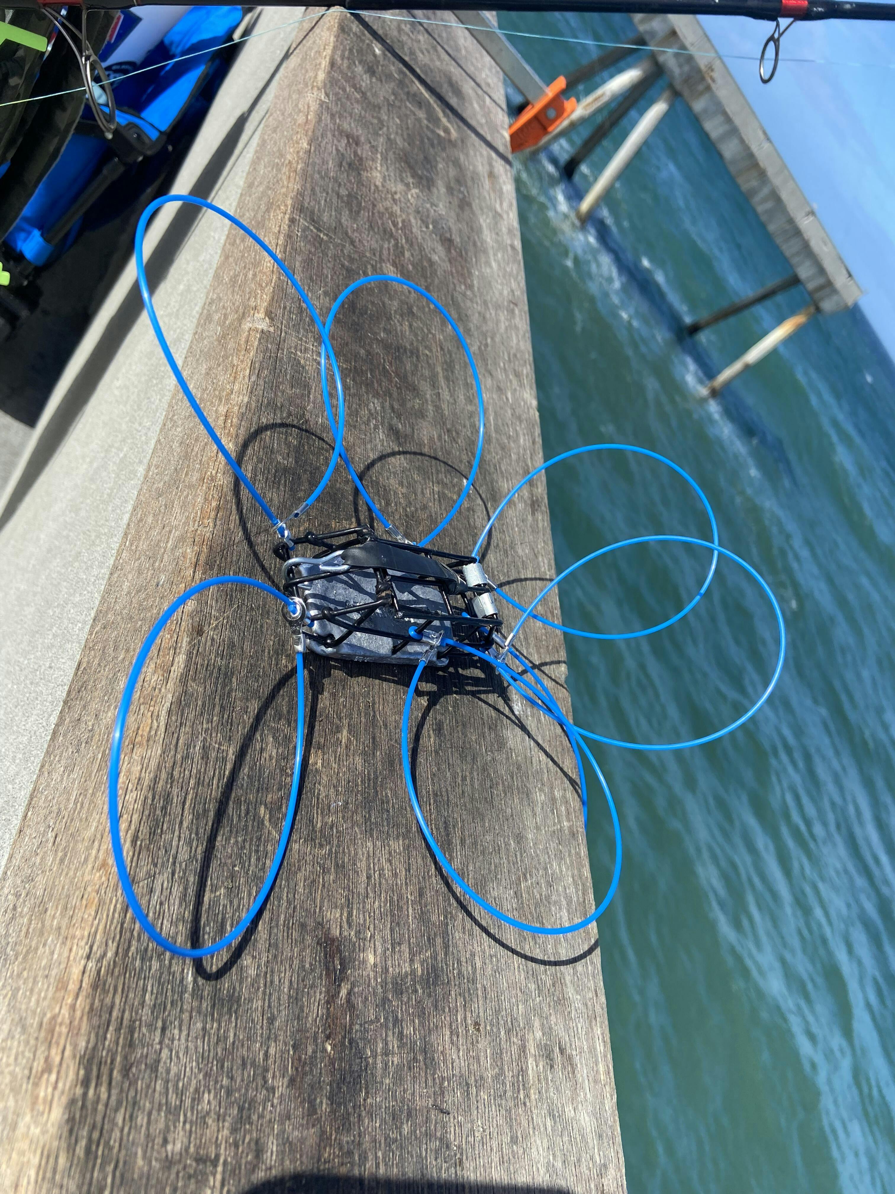 DURASNARE Vinyl Coated 8oz Blue Line Crab Snare