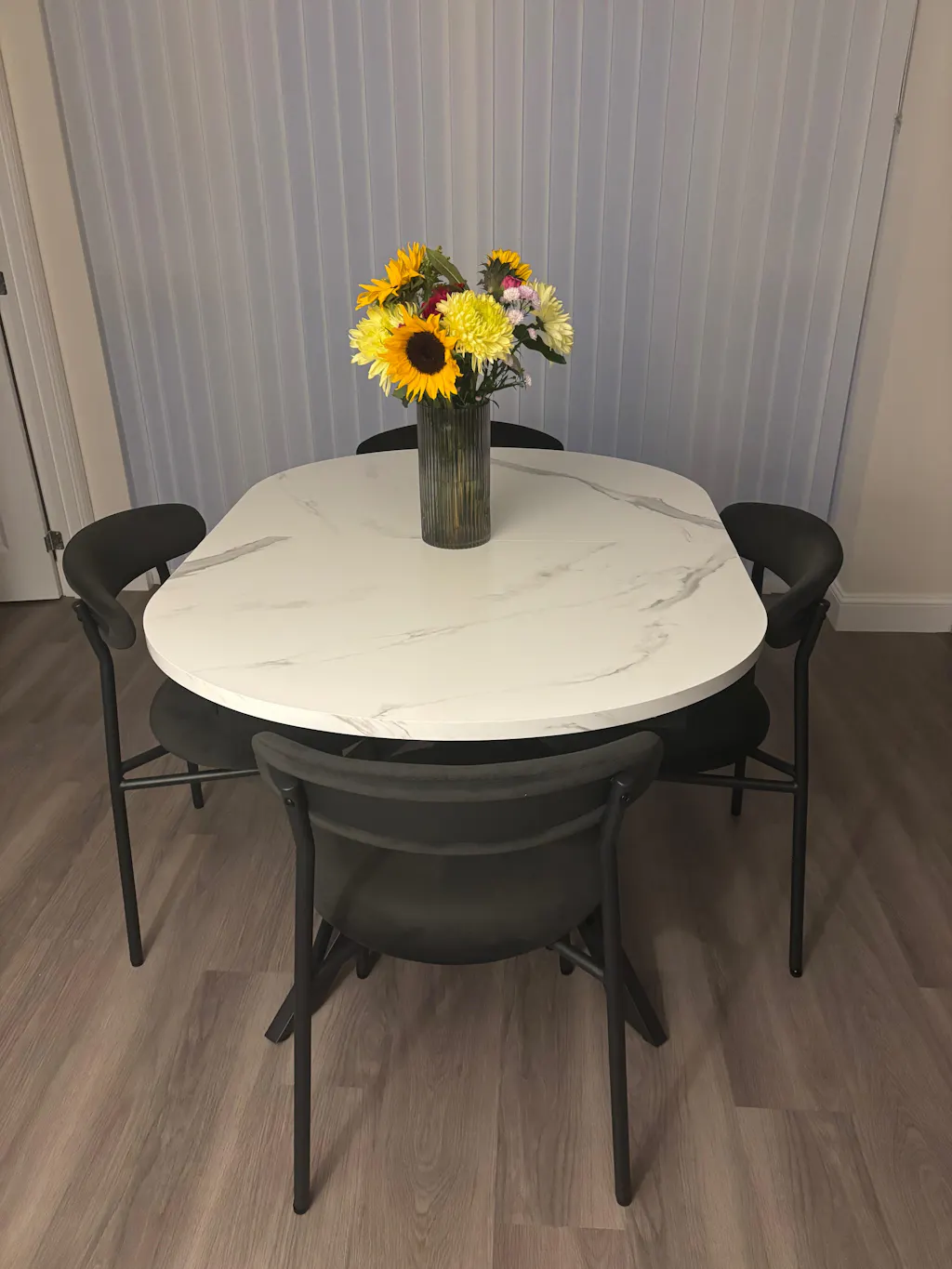 Brooke Rectangle Extendable 6-10 Seater Dining Table - Black – DUSK