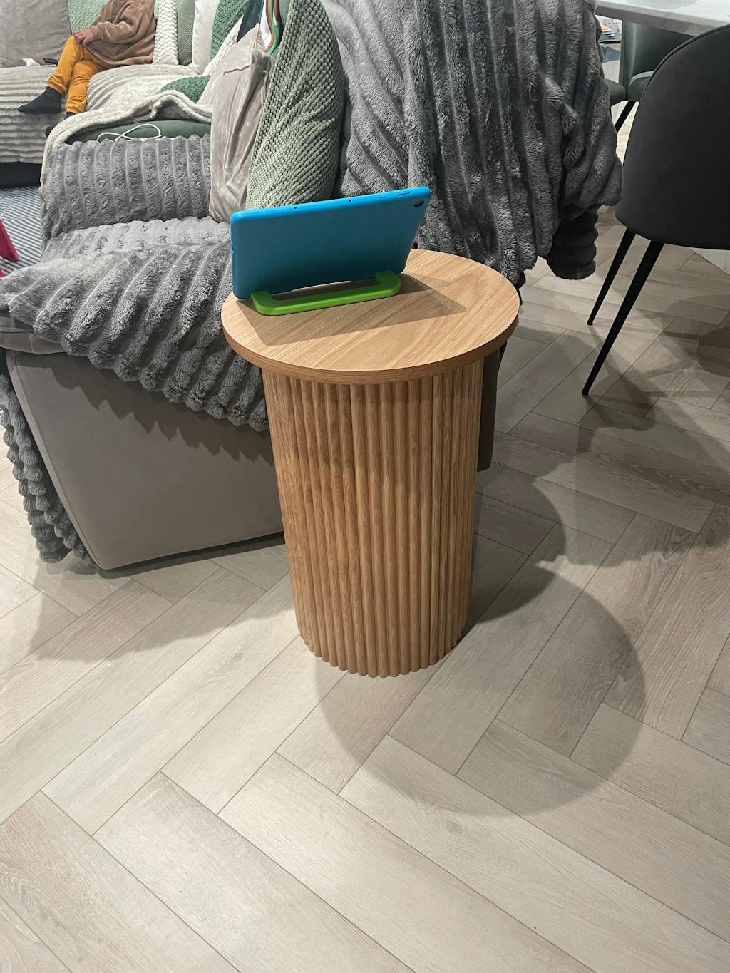 Hattie 2 Drawer Bedside Table - Warm White – DUSK