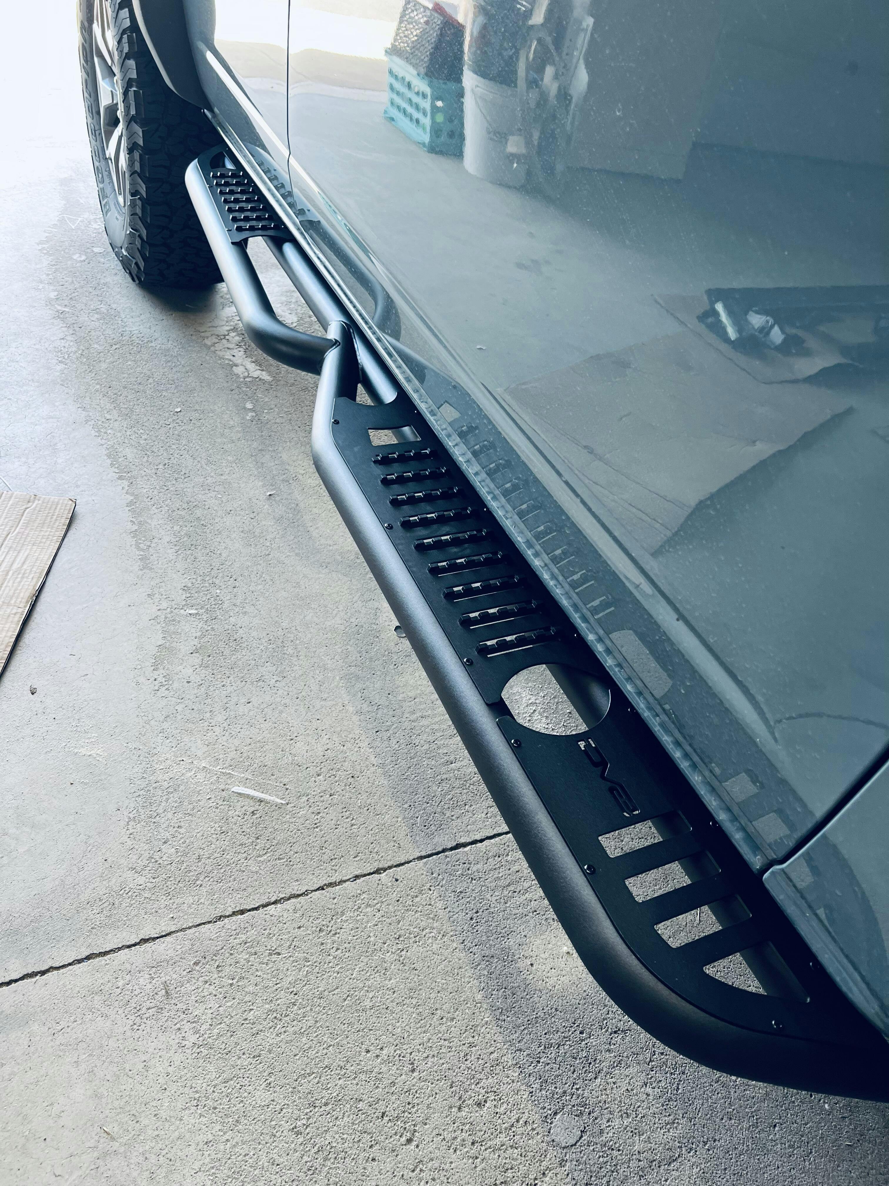 2021+ Ford Bronco Side Steps | DV8 Offroad