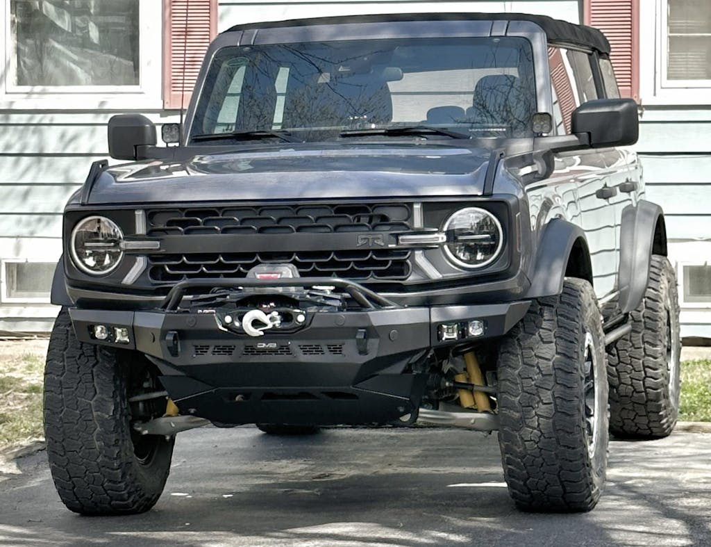 3rd Gen Bronco & Bronco Raptor Winch Front Bumper | Spec Series — DV8 ...