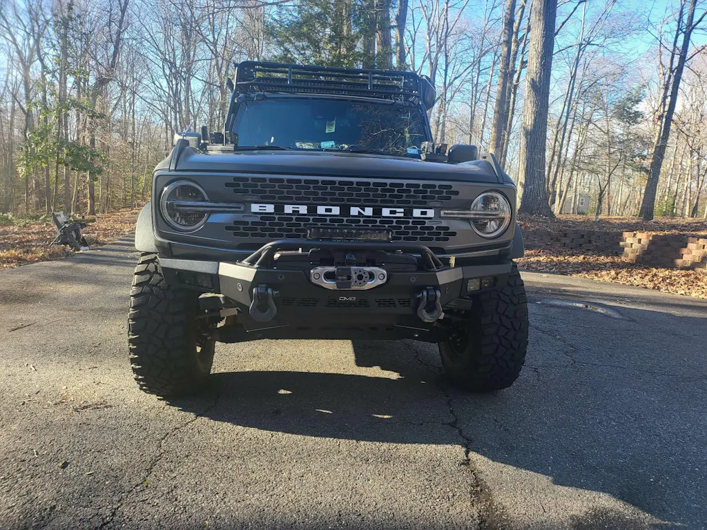 3rd Gen Bronco & Bronco Raptor Winch Front Bumper | Spec Series — DV8 ...