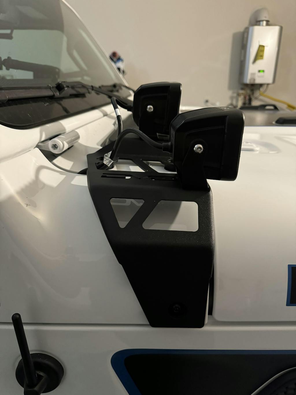 Wrangler 4xe Dual A-Pillar Light Pod Mounts | DV8 Offroad