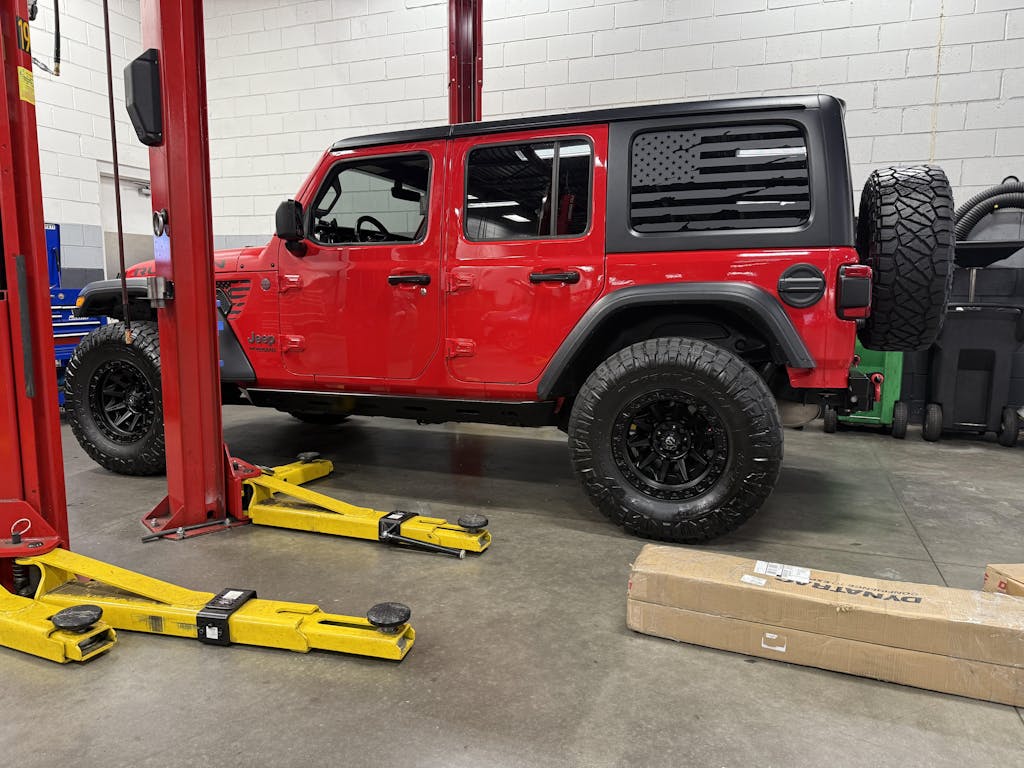 Dynatrac EnduroSport 2 inch Suspension Lift Kit System 4 for the 2018 ...