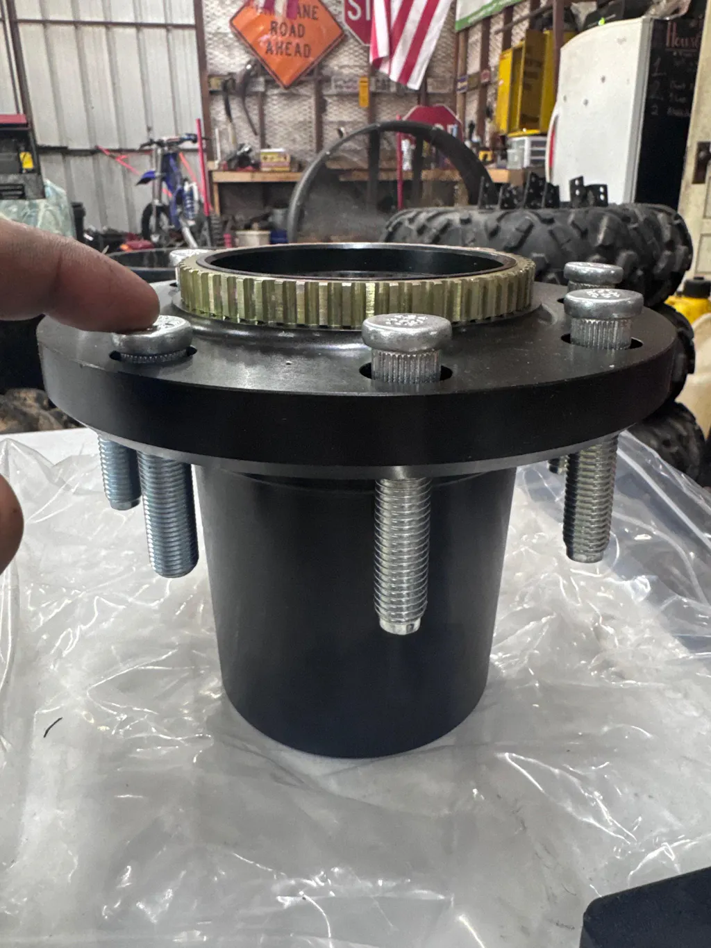 Free-Spin Kit 1999-2004 Ford F-250 and F-350 with Warn Hubs and Fine W ...