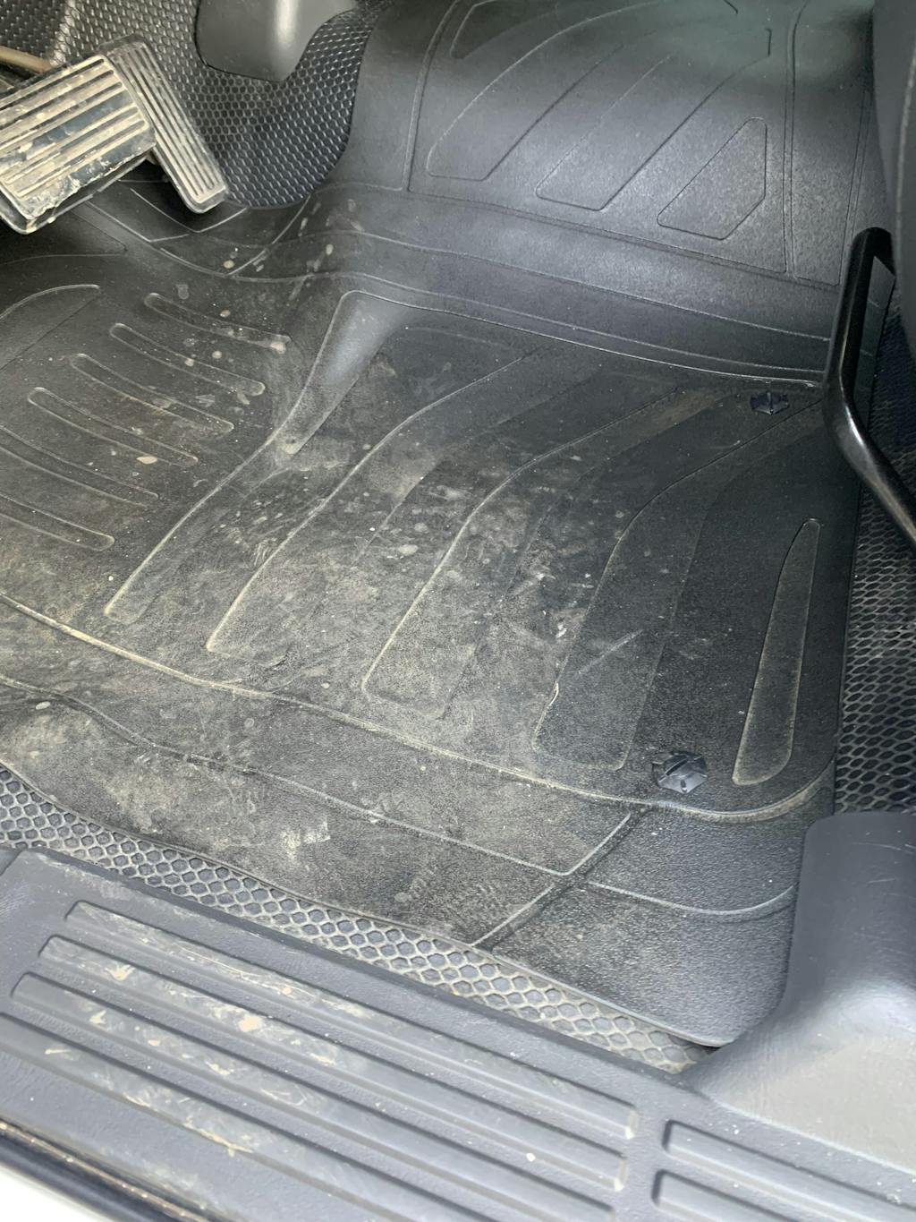 Retention Clips for Weathertech mats – Eagle Klaw