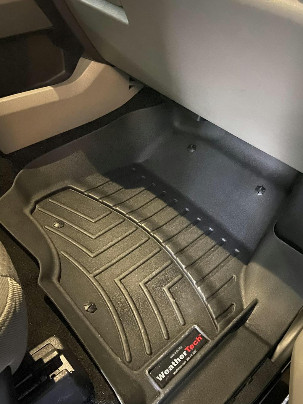 Retention Clips for Weathertech mats – Eagle Klaw