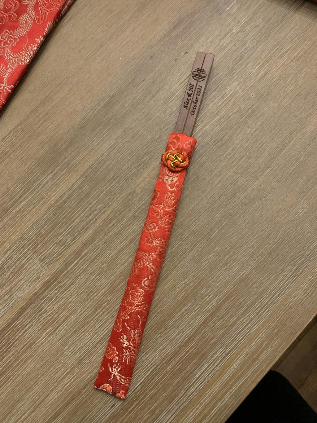 Custom Engraved Chopsticks - Wedding Favors & Gifts | East Meets Dress