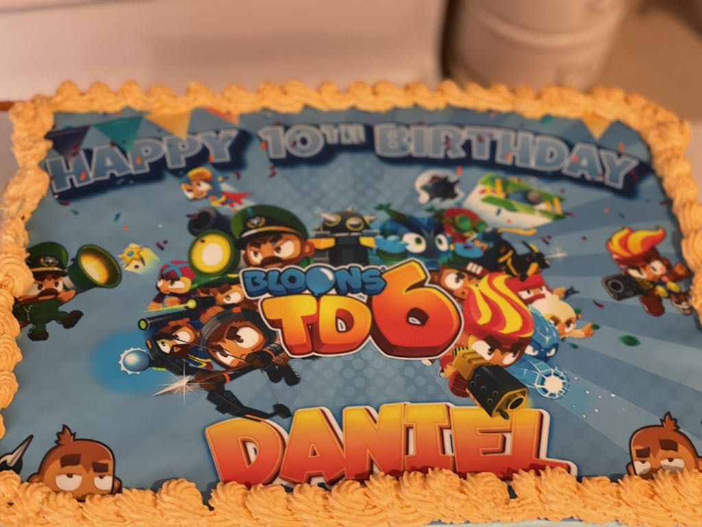 Bloons TD 6 Edible Cake Toppers – Ediblecaketopper