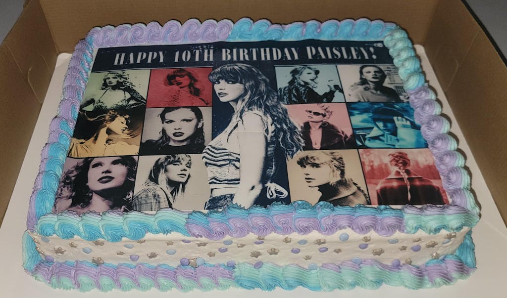 TAYLOR SWIFT ERAS TOUR FRAME Edible Cake Toppers – Ediblecaketopper