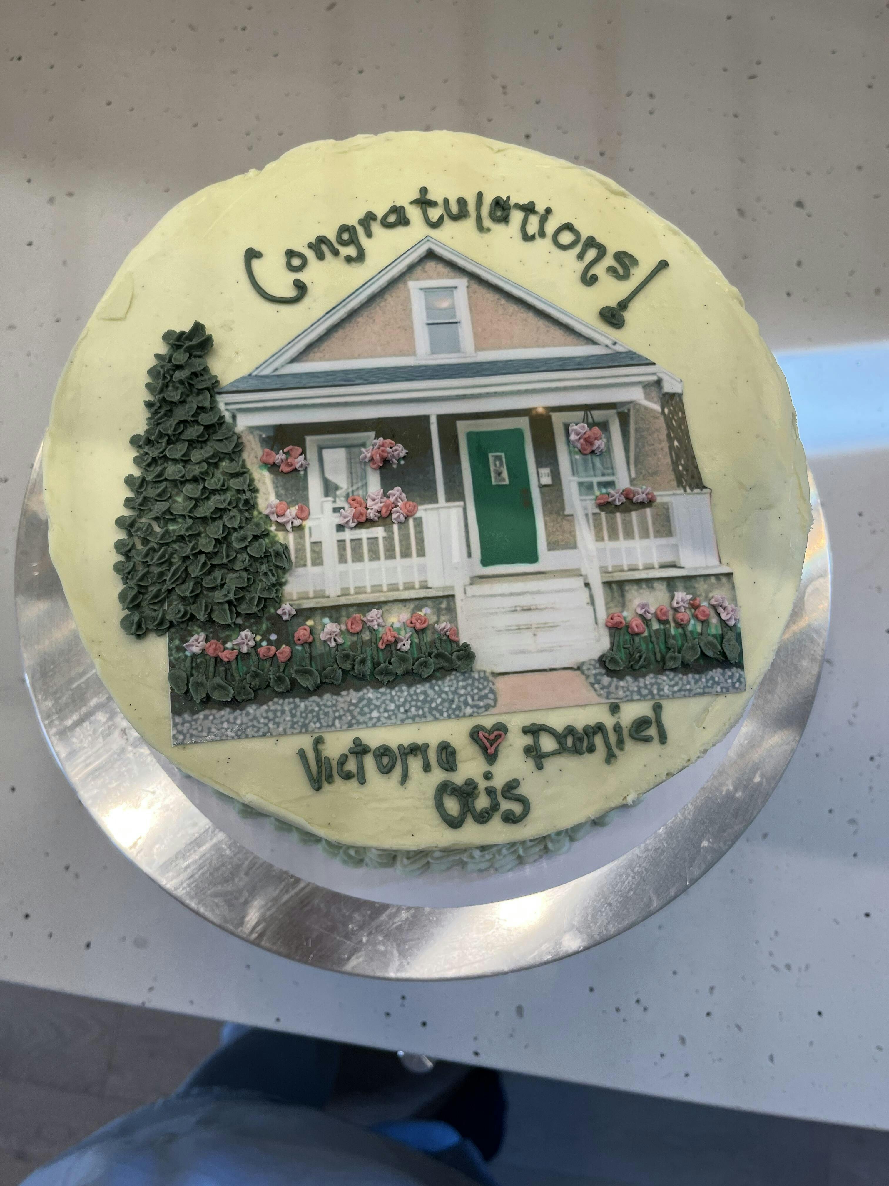 Edible Cake Toppers Custom Printed cake Image – Edible Final Touch