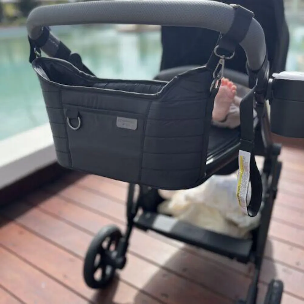 Olive Double Pram - Adaptable and Luxurious | Edwards & Co New Zealand