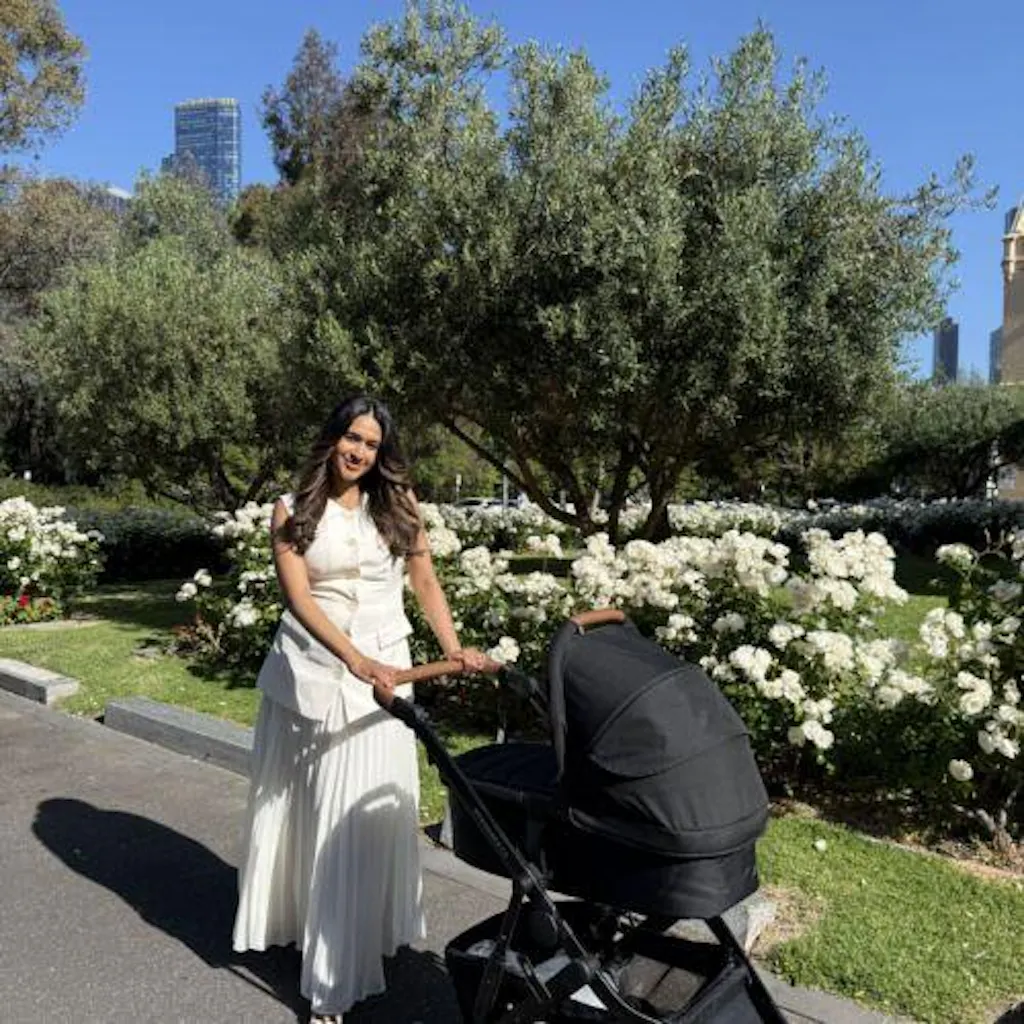 Oscar M2 Three Wheels Pram For Your Adventures | Edwards & Co New Zealand