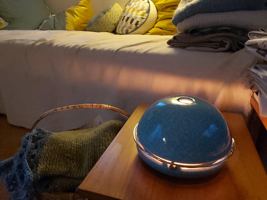Egloo - An all in one heater, oil diffuser and humidifier