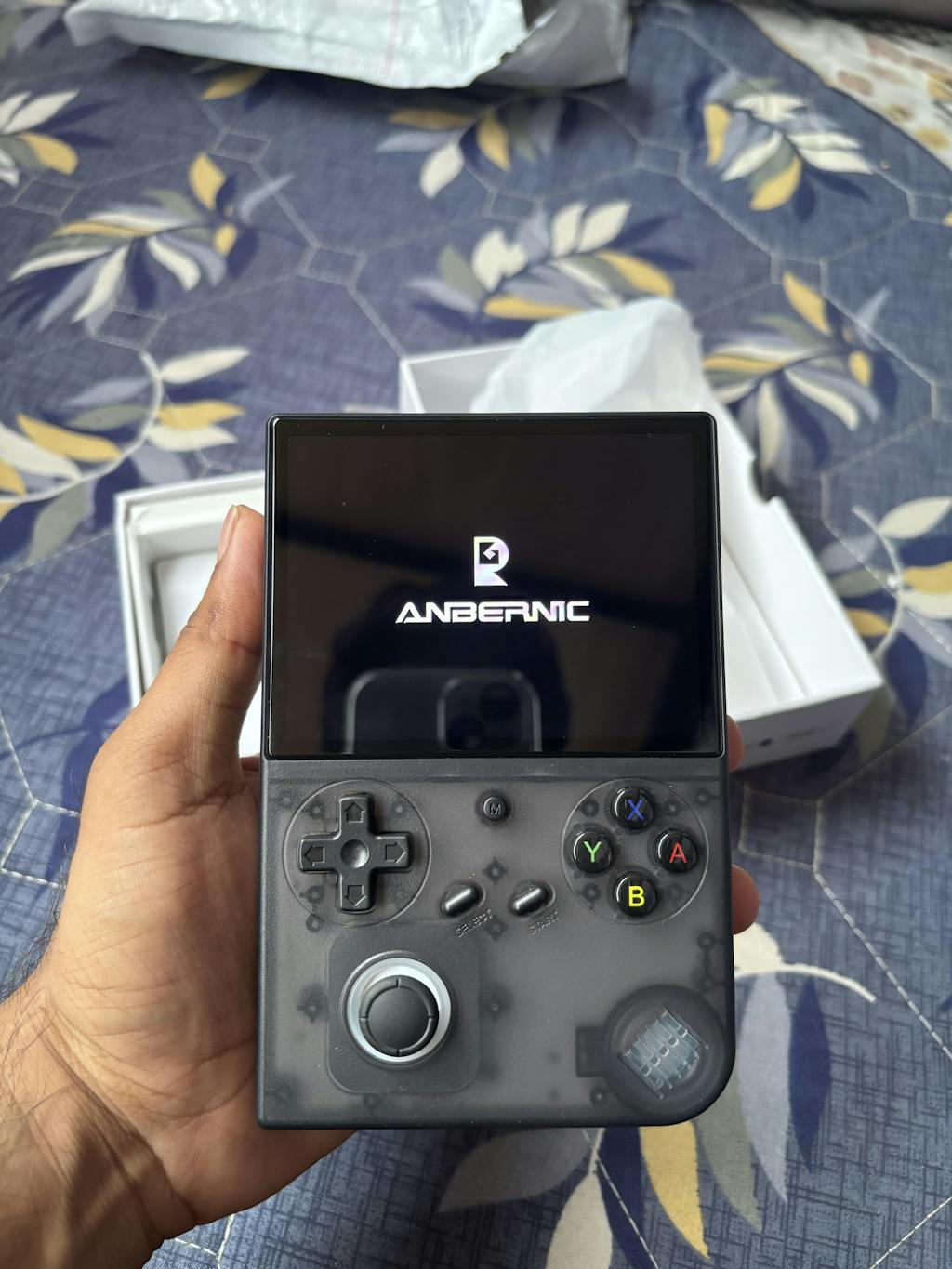 ANBERNIC RG35XX Portable Retro Handheld Game Console 3.5Inch IPS Screen ...